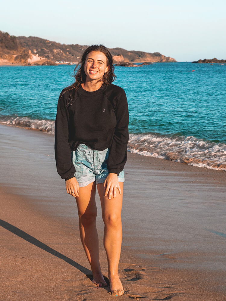 SOLO Crop Sweatshirt – Christianne Risman